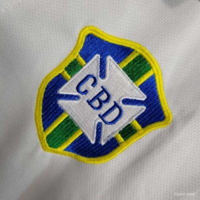 Brazil retro football kit 2004 – Official military casual and sports ...