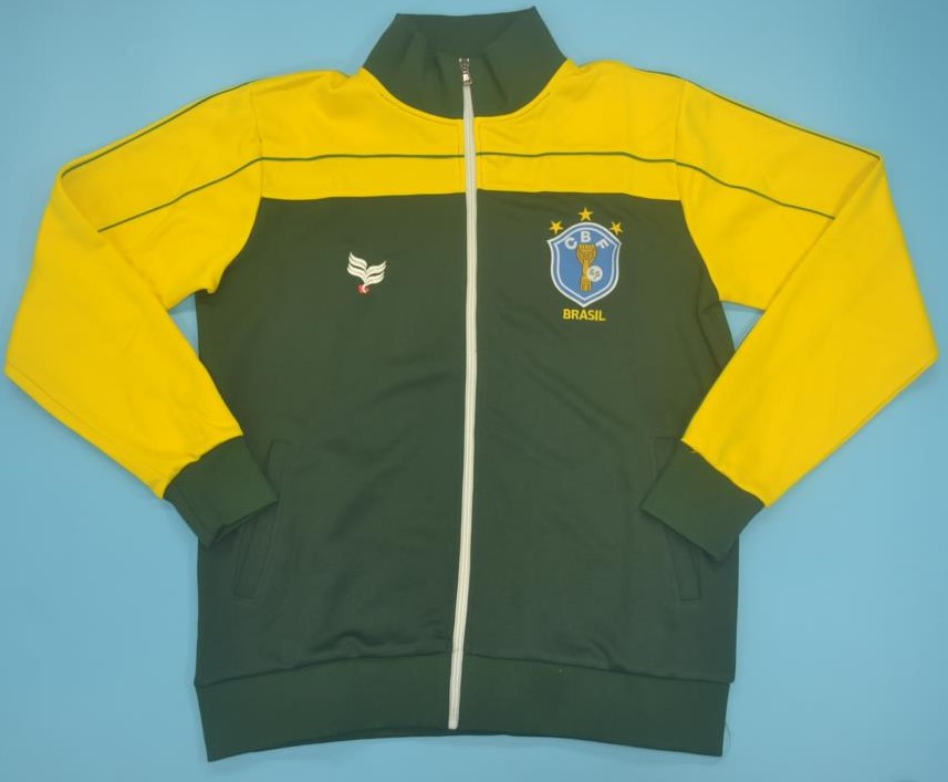 Brazil rétro jacket 1982 | National Team Jackets | Jaraguar